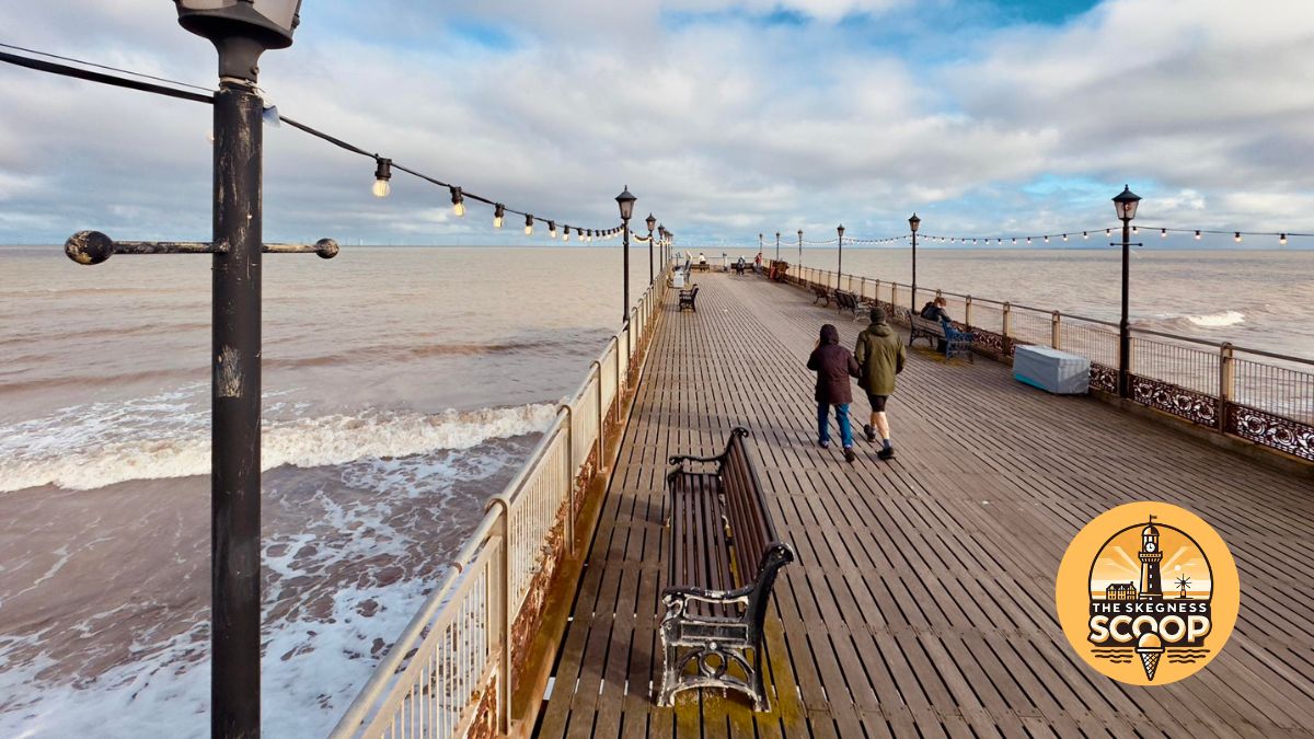 A Visitor’s Guide to Skegness Pier - Attractions Fun & Family Days Out ...